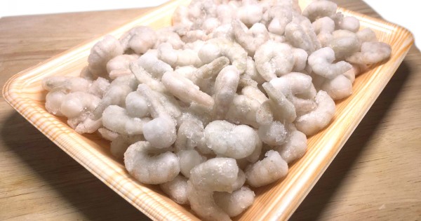 Frozen Peeled Shrimps | 100/200 | 30% Glazing | 1kg | 冷冻虾肉块 | CN
